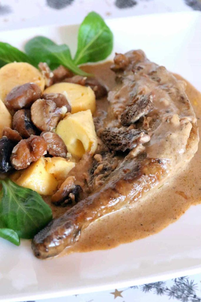 Free Range Whole Guinea Fowl Legs with Morel Sauce - Magazine Plantin